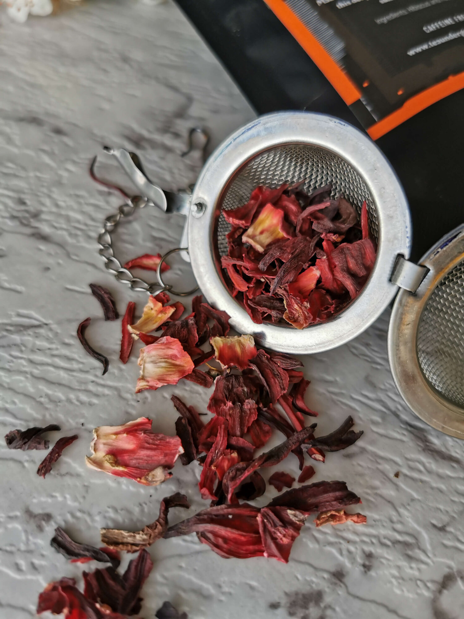 Iced Ruby Hibiscus Tea Loose Leaf - The Tea Window